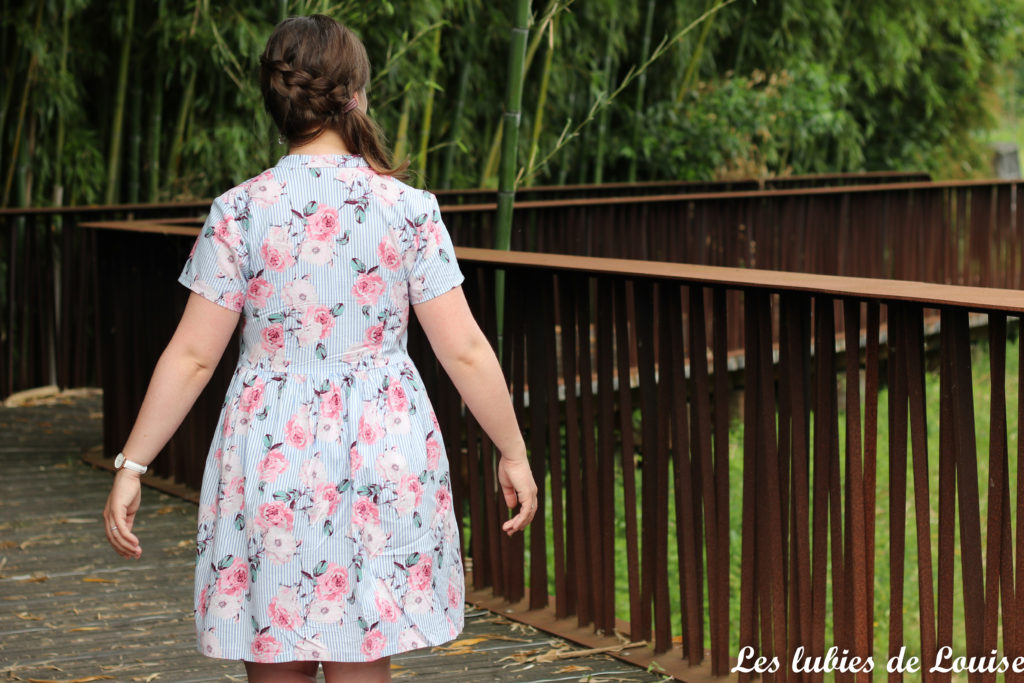 Une myosotis, encore ! :) - Les Lubies de Louise