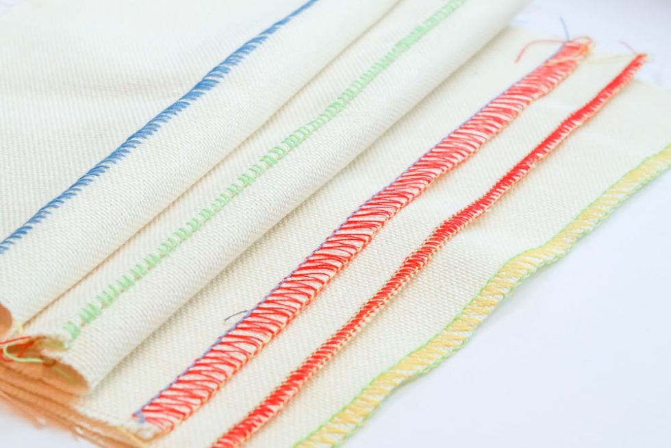 Quels sont les points de la surjeteuse